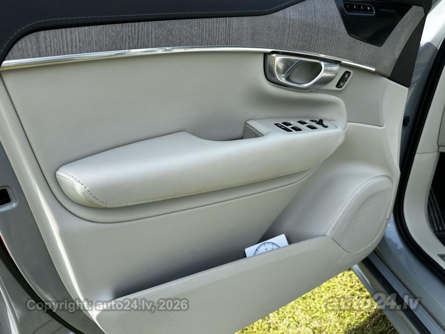 Pelēks Volvo XC90 2023 Tartu, ar dzinēja tilpumu 2.00 L un nobraukumu 57 tūkst. km par 49500 €, foto 19 vietnē AUTOMOTO.COM.LV