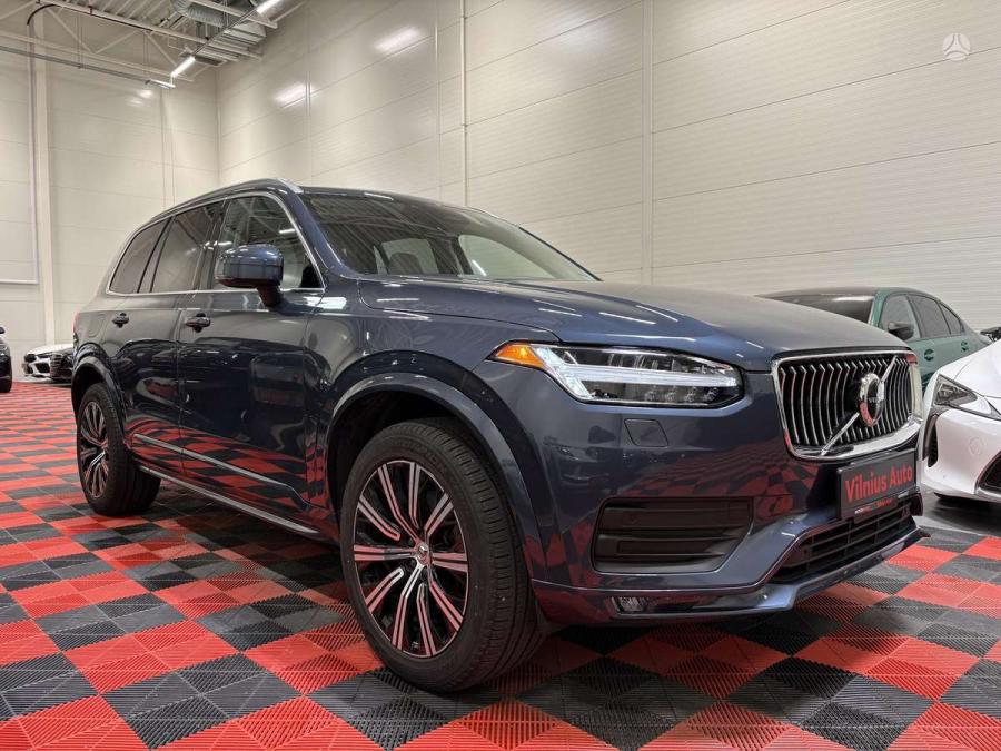 Pelēks Volvo XC90 2023 Viļņa, ar dzinēja tilpumu 1.97 L un nobraukumu 32 tūkst. km par 37990 €, foto 4 vietnē AUTOMOTO.COM.LV