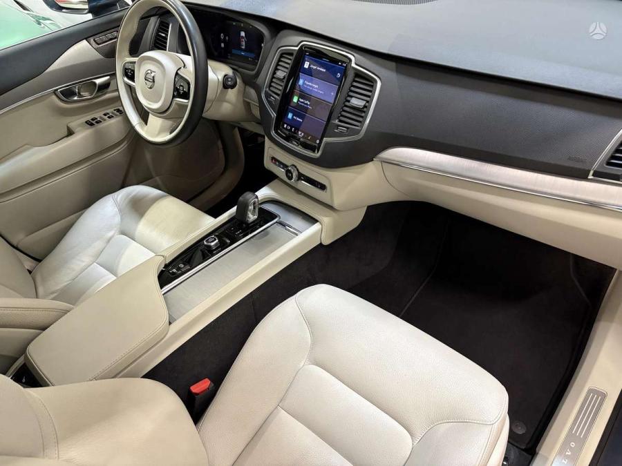 Pelēks Volvo XC90 2023 Viļņa, ar dzinēja tilpumu 1.97 L un nobraukumu 32 tūkst. km par 37990 €, foto 17 vietnē AUTOMOTO.COM.LV