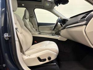 Pelēks Volvo XC90 2023 Viļņa, ar dzinēja tilpumu 1.97 L un nobraukumu 32 tūkst. km par 37990 €, foto 18 vietnē AUTOMOTO.COM.LV