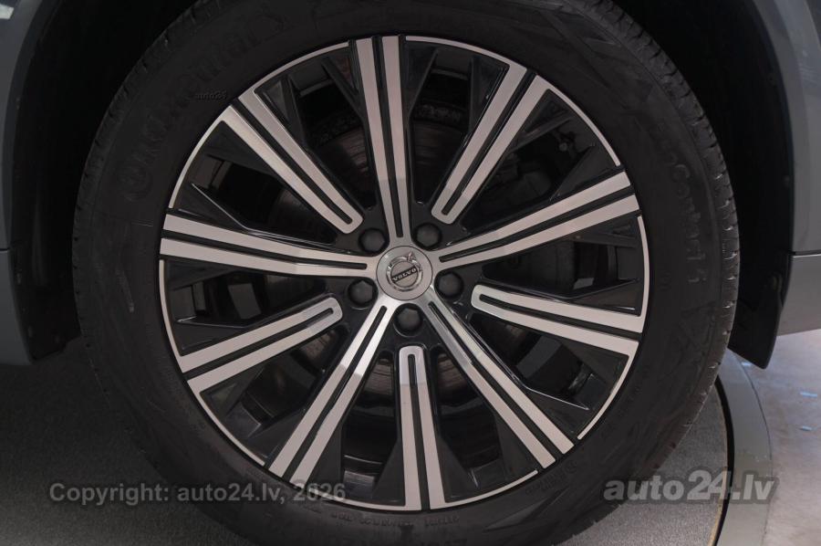 Pelēks Volvo XC90 2023 Tallina, ar dzinēja tilpumu 2.00 L un nobraukumu 83 tūkst. km par 53990 €, foto 15 vietnē AUTOMOTO.COM.LV