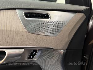 Pelēks Volvo XC90 2023 Tallina, ar dzinēja tilpumu 2.00 L un nobraukumu 67 tūkst. km par 59985 €, foto 17 vietnē AUTOMOTO.COM.LV