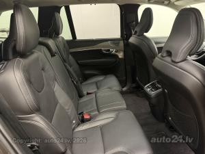 Pelēks Volvo XC90 2023 Tallina, ar dzinēja tilpumu 2.00 L un nobraukumu 67 tūkst. km par 59985 €, foto 24 vietnē AUTOMOTO.COM.LV