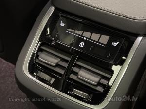 Pelēks Volvo XC90 2023 Tallina, ar dzinēja tilpumu 2.00 L un nobraukumu 67 tūkst. km par 59985 €, foto 26 vietnē AUTOMOTO.COM.LV