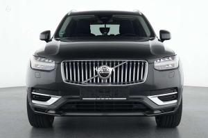 Grey Volvo XC90 2023 in Vilnius, with an engine capacity of 1.97 L and mileage of 69 thousand km for 53640 €, photo 3 on AUTOMOTO.COM.LV