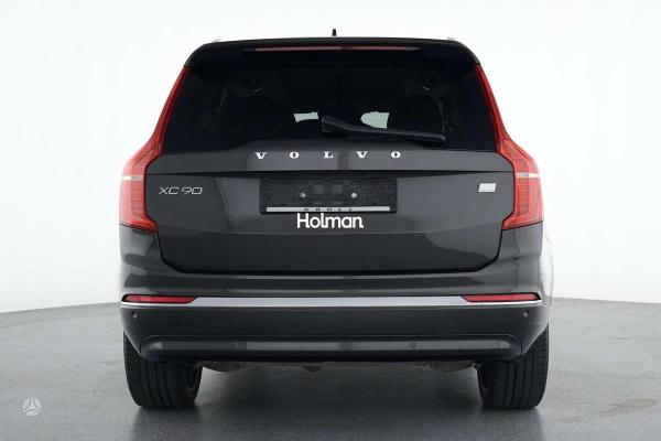 Volvo XC90 2023 in Vilnius on AUTOMOTO.COM.LV Grey Volvo XC90 2023 in Vilnius, with an engine capacity of 1.97 L and mileage of 69 thousand km for 53640 €, photo 6 on AUTOMOTO.COM.LV