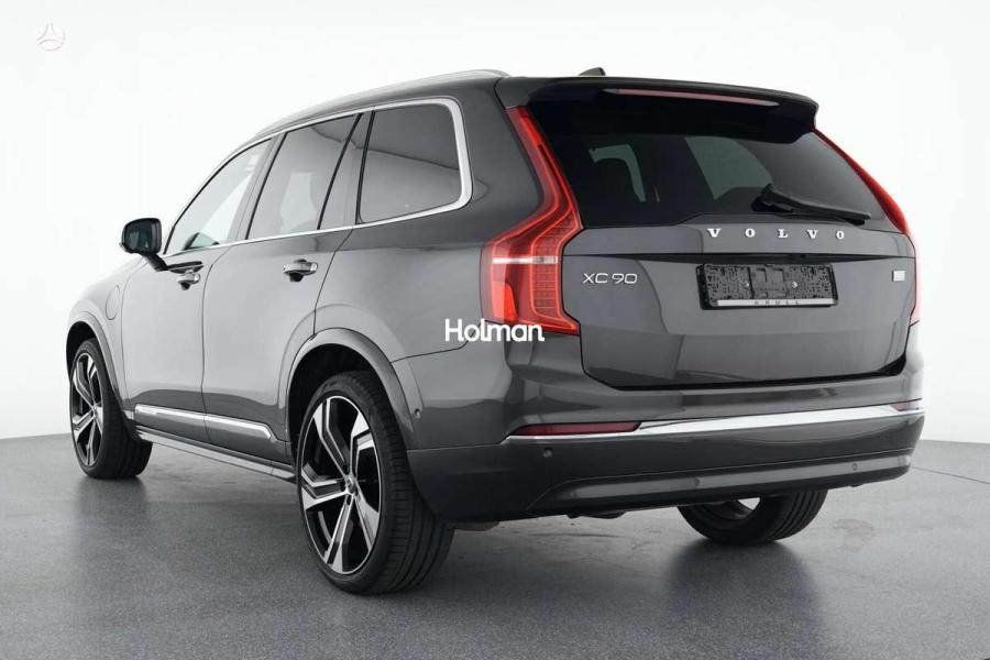 Grey Volvo XC90 2023 in Vilnius, with an engine capacity of 1.97 L and mileage of 69 thousand km for 53640 €, photo 7 on AUTOMOTO.COM.LV