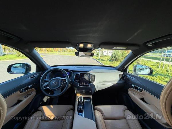 Grey Volvo XC90 2023 in Tallinn, with an engine capacity of 2.00 L and mileage of 56 thousand km for 59500 €, photo 9 on AUTOMOTO.COM.LV