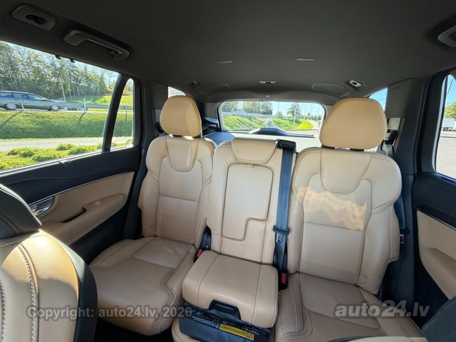 Pelēks Volvo XC90 2023 Tallina, ar dzinēja tilpumu 2.00 L un nobraukumu 56 tūkst. km par 59500 €, foto 11 vietnē AUTOMOTO.COM.LV