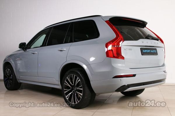 Pelēks Volvo XC90 2024 Tallina, ar dzinēja tilpumu 2.00 L un nobraukumu 13 tūkst. km par 72990 €, foto 4 vietnē AUTOMOTO.COM.LV