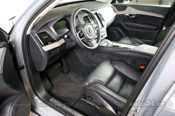 Pelēks Volvo XC90 2024 Tallina, ar dzinēja tilpumu 2.00 L un nobraukumu 13 tūkst. km par 72990 €, foto 7 vietnē AUTOMOTO.COM.LV
