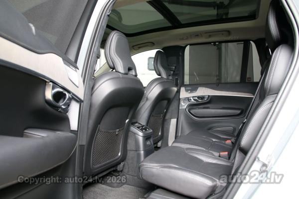 Grey Volvo XC90 2024 in Parnu, with an engine capacity of 2.00 L and mileage of 24 thousand km for 74990 €, photo 10 on AUTOMOTO.COM.LV