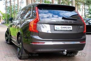 Pelēks Volvo XC90 2024 Tallina, ar dzinēja tilpumu 2.00 L un nobraukumu 8 tūkst. km par 72990 €, foto 8 vietnē AUTOMOTO.COM.LV