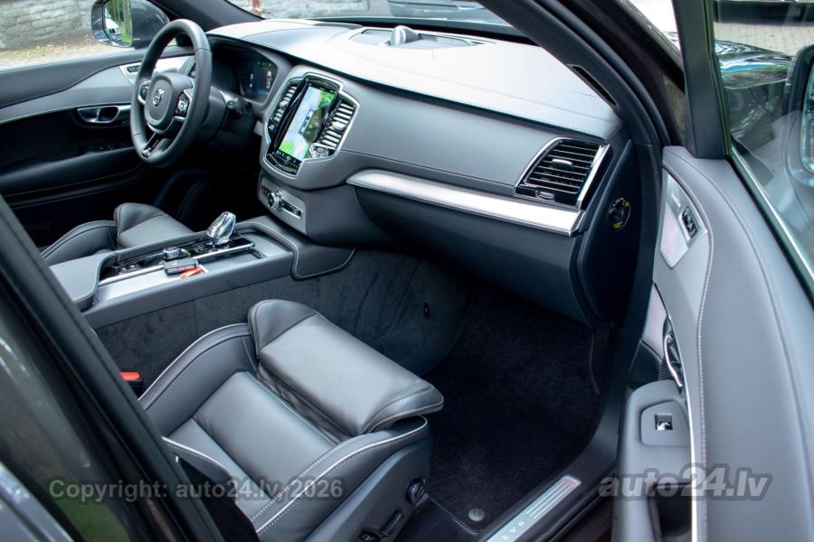 Pelēks Volvo XC90 2024 Tallina, ar dzinēja tilpumu 2.00 L un nobraukumu 8 tūkst. km par 72990 €, foto 10 vietnē AUTOMOTO.COM.LV