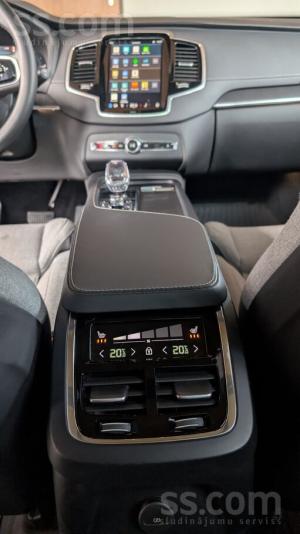 Pelēks Volvo XC90 2024 Rīga, ar dzinēja tilpumu 2.00 L un nobraukumu 45 tūkst. km par 56800 €, foto 11 vietnē AUTOMOTO.COM.LV