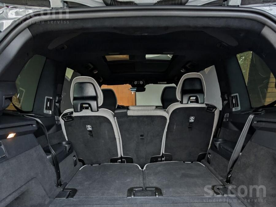 Pelēks Volvo XC90 2024 Rīga, ar dzinēja tilpumu 2.00 L un nobraukumu 45 tūkst. km par 56800 €, foto 15 vietnē AUTOMOTO.COM.LV
