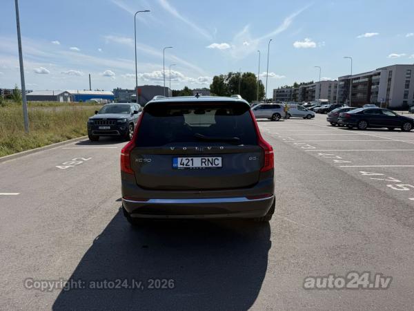 Pelēks Volvo XC90 2024 Tallina, ar dzinēja tilpumu 2.00 L un nobraukumu 45 tūkst. km par 62500 €, foto 6 vietnē AUTOMOTO.COM.LV