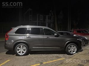 Grey Volvo XC90 2024 in Riga, with an engine capacity of 2.00 L and mileage of 18 thousand km for 59900 €, photo 20 on AUTOMOTO.COM.LV