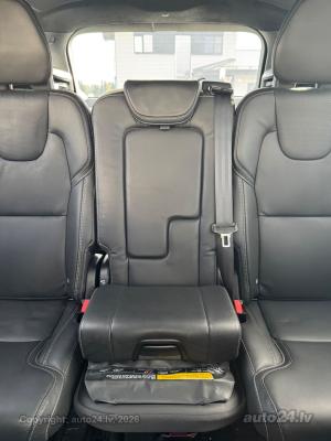 Grey Volvo XC90 2024 in Tartu, with an engine capacity of 2.00 L and mileage of 37 thousand km for 69900 €, photo 25 on AUTOMOTO.COM.LV
