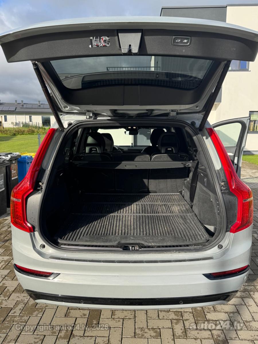 Grey Volvo XC90 2024 in Tartu, with an engine capacity of 2.00 L and mileage of 37 thousand km for 69900 €, photo 29 on AUTOMOTO.COM.LV