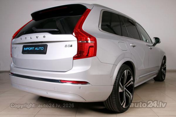 Pelēks Volvo XC90 2024 Pērnava, ar dzinēja tilpumu 2.00 L un nobraukumu 45 tūkst. km par 59990 €, foto 7 vietnē AUTOMOTO.COM.LV