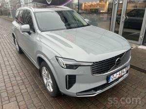 Pelēks Volvo XC90 2025 Rīga, ar dzinēja tilpumu 2.00 L un nobraukumu 12 tūkst. km par 79900 €, foto 3 vietnē AUTOMOTO.COM.LV