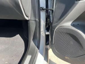Pelēks Volvo XC90 2025 Kauņa, ar dzinēja tilpumu 1.97 L un nobraukumu 10 tūkst. km par 23900 €, foto 16 vietnē AUTOMOTO.COM.LV