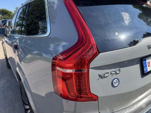 Pelēks Volvo XC90 2025 Kauņa, ar dzinēja tilpumu 1.97 L un nobraukumu 10 tūkst. km par 23900 €, foto 22 vietnē AUTOMOTO.COM.LV