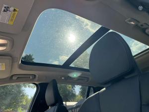 Pelēks Volvo XC90 2025 Kauņa, ar dzinēja tilpumu 1.97 L un nobraukumu 10 tūkst. km par 23900 €, foto 29 vietnē AUTOMOTO.COM.LV