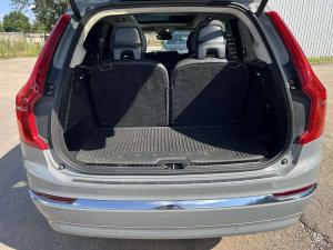 Pelēks Volvo XC90 2025 Kauņa, ar dzinēja tilpumu 1.97 L un nobraukumu 10 tūkst. km par 23900 €, foto 19 vietnē AUTOMOTO.COM.LV