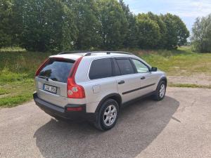 Grey Volvo XC90 2005 in Marijampole, with an engine capacity of 2.40 L and mileage of 343 thousand km for 3950 €, photo 7 on AUTOMOTO.COM.LV