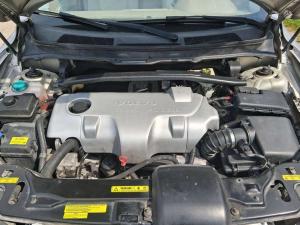 Grey Volvo XC90 2005 in Marijampole, with an engine capacity of 2.40 L and mileage of 343 thousand km for 3950 €, photo 20 on AUTOMOTO.COM.LV