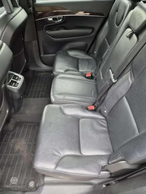 Grey Volvo XC90 2016 in Kelme, with an engine capacity of 2.00 L and mileage of 200 thousand km for 11500 €, photo 8 on AUTOMOTO.COM.LV