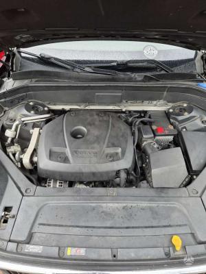 Grey Volvo XC90 2016 in Kelme, with an engine capacity of 2.00 L and mileage of 200 thousand km for 11500 €, photo 12 on AUTOMOTO.COM.LV