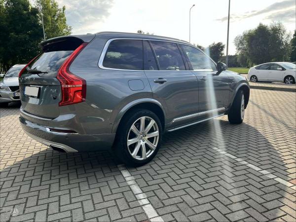 Pelēks Volvo XC90 2018 Klaipėda, ar dzinēja tilpumu 1.97 L un nobraukumu 181 tūkst. km par 23900 €, foto 4 vietnē AUTOMOTO.COM.LV