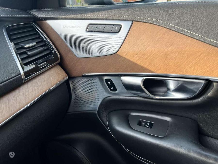 Pelēks Volvo XC90 2018 Klaipėda, ar dzinēja tilpumu 1.97 L un nobraukumu 181 tūkst. km par 23900 €, foto 13 vietnē AUTOMOTO.COM.LV