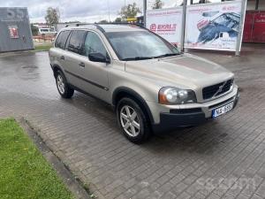 Pelēks Volvo XC90 2004 Valmiera, ar dzinēja tilpumu 2.50 L un nobraukumu 295 tūkst. km par 1800 €, foto 5 vietnē AUTOMOTO.COM.LV