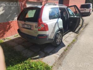 Grey Volvo XC90 2004 in Aizkraukle, with an engine capacity of 2.40 L and mileage of 444 thousand km for 1700 €, photo  on AUTOMOTO.COM.LV