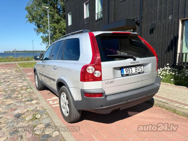 Серый Вольво ХС90 2005 в Таллин, объемом двигателя 2.40 л и пробегом 283 тыс. км за 4800 €, фото 5 на AUTOMOTO.COM.LV