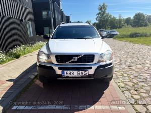 Grey Volvo XC90 2005 in Tallinn, with an engine capacity of 2.40 L and mileage of 283 thousand km for 4800 €, photo 7 on AUTOMOTO.COM.LV