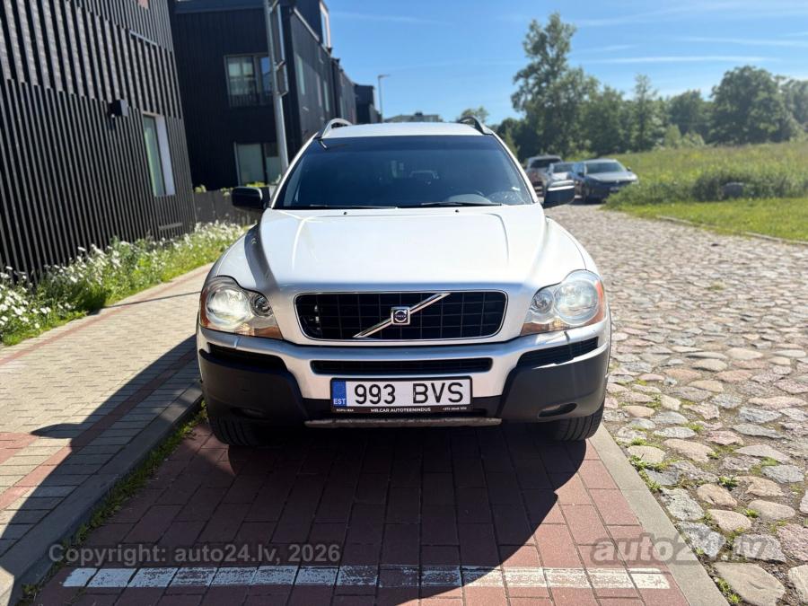 Grey Volvo XC90 2005 in Tallinn, with an engine capacity of 2.40 L and mileage of 283 thousand km for 4800 €, photo 7 on AUTOMOTO.COM.LV