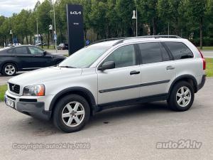 Grey Volvo XC90 2005 in Narva, with an engine capacity of 2.40 L and mileage of 545 thousand km for 2499 €, photo  on AUTOMOTO.COM.LV