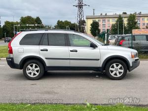 Pelēks Volvo XC90 2005 Narva, ar dzinēja tilpumu 2.40 L un nobraukumu 545 tūkst. km par 2499 €, foto 3 vietnē AUTOMOTO.COM.LV