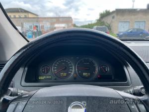 Pelēks Volvo XC90 2005 Narva, ar dzinēja tilpumu 2.40 L un nobraukumu 545 tūkst. km par 2499 €, foto 19 vietnē AUTOMOTO.COM.LV