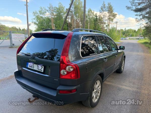 Grey Volvo XC90 2006 in Tallinn, with an engine capacity of 2.40 L and mileage of 0 thousand km for 3300 €, photo 3 on AUTOMOTO.COM.LV