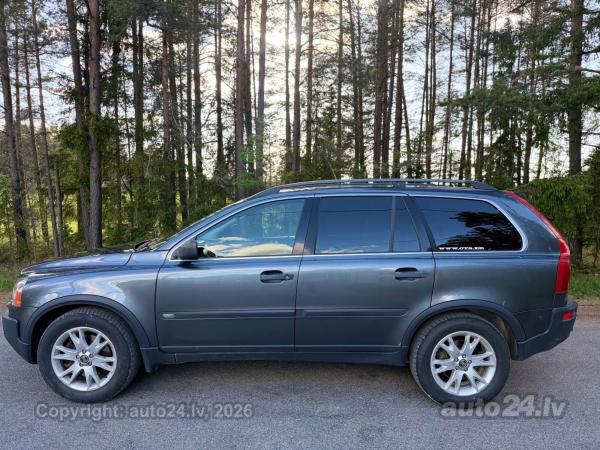 Grey Volvo XC90 2006 in Tallinn, with an engine capacity of 2.40 L and mileage of 0 thousand km for 3300 €, photo 6 on AUTOMOTO.COM.LV
