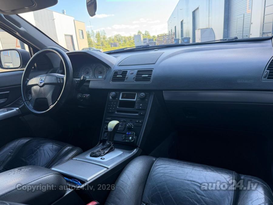 Серый Вольво ХС90 2006 в Таллин, объемом двигателя 2.40 л и пробегом 0 тыс. км за 3300 €, фото 12 на AUTOMOTO.COM.LV