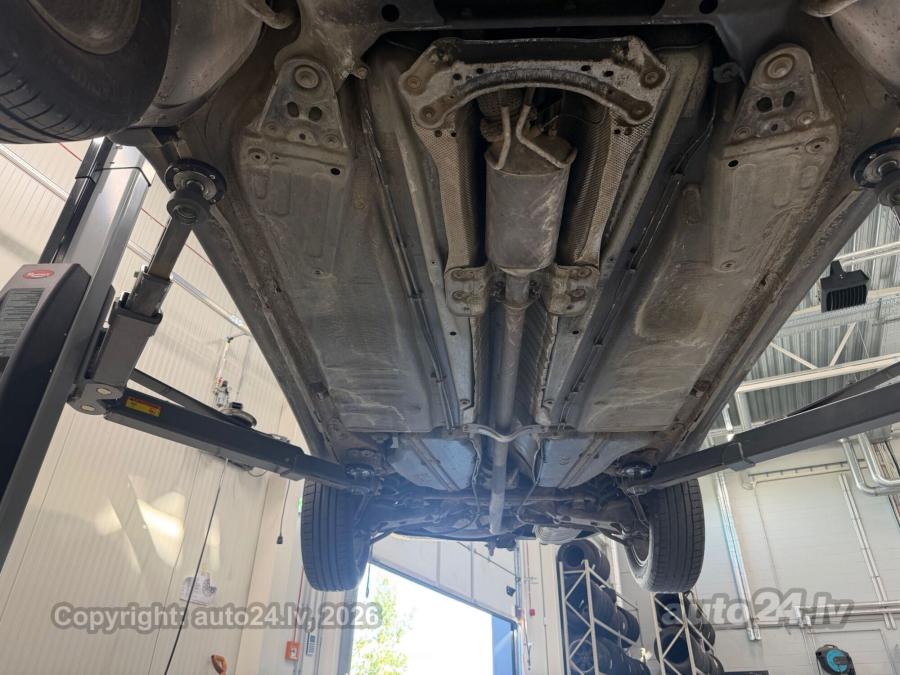 Серый Вольво ХС90 2006 в Таллин, объемом двигателя 2.40 л и пробегом 0 тыс. км за 3300 €, фото 19 на AUTOMOTO.COM.LV