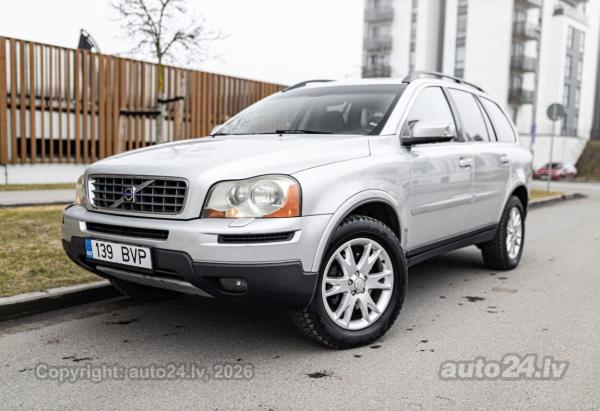 Pelēks Volvo XC90 2007 Tallina, ar dzinēja tilpumu 2.40 L un nobraukumu 293 tūkst. km par 5490 €, foto 3 vietnē AUTOMOTO.COM.LV