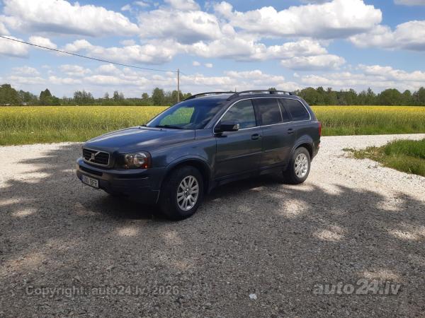 Pelēks Volvo XC90 2007 Rapla, ar dzinēja tilpumu 2.40 L un nobraukumu 542 tūkst. km par 1900 €, foto 1 vietnē AUTOMOTO.COM.LV